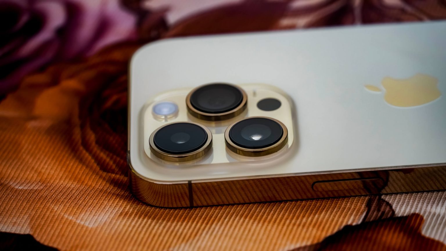 What Is Product Cannibalization & How To Avoid It | Cogsy